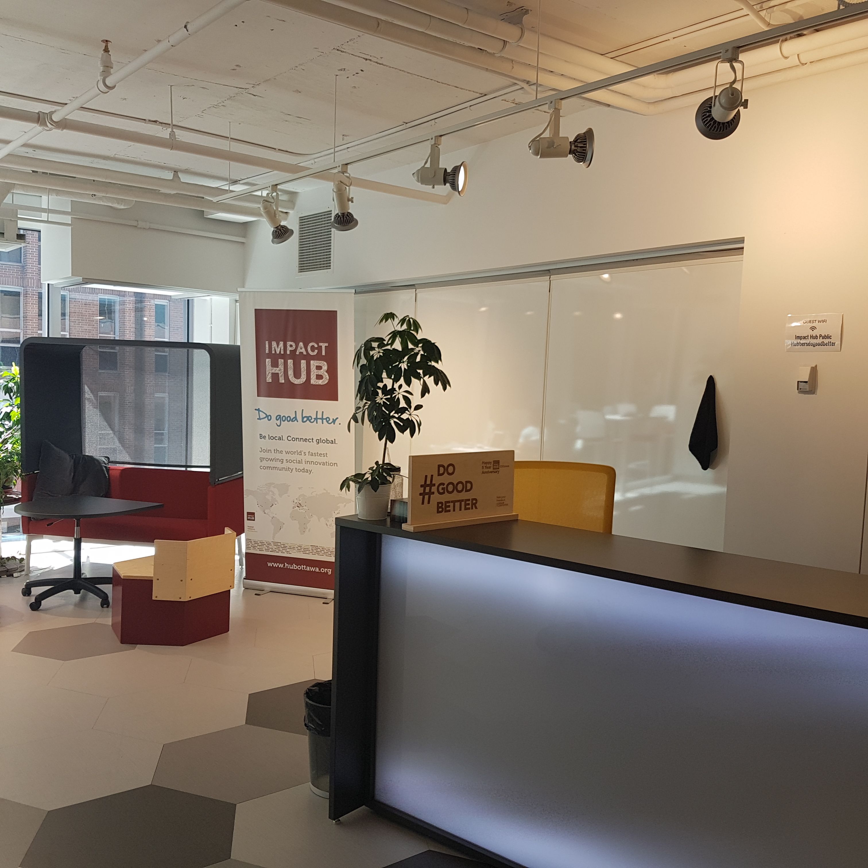 DCD Blogs/Visiting the Imapct Hub Ottawa - wiki